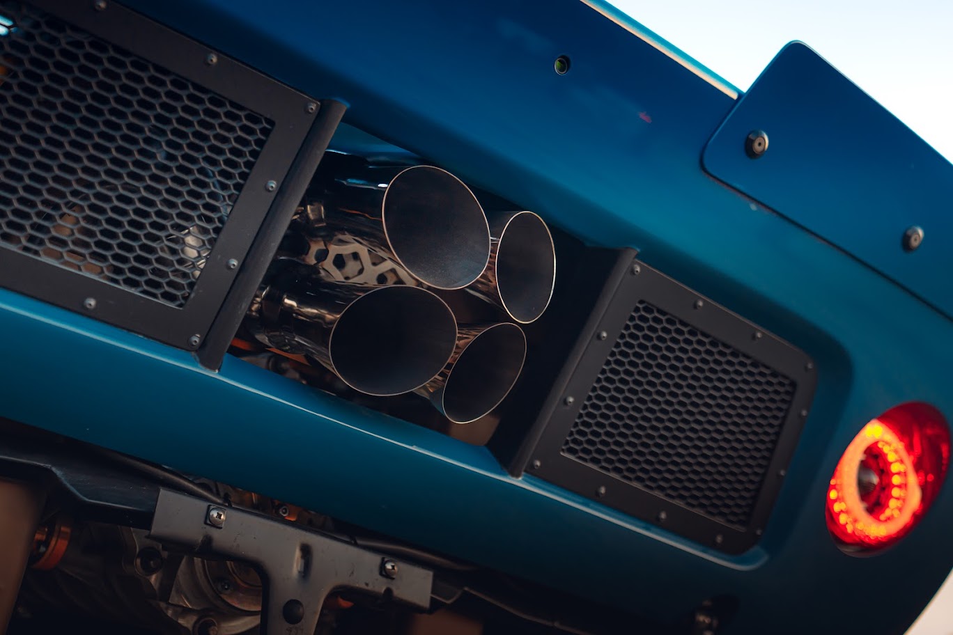 '66 GT40 – Ruffian Cars