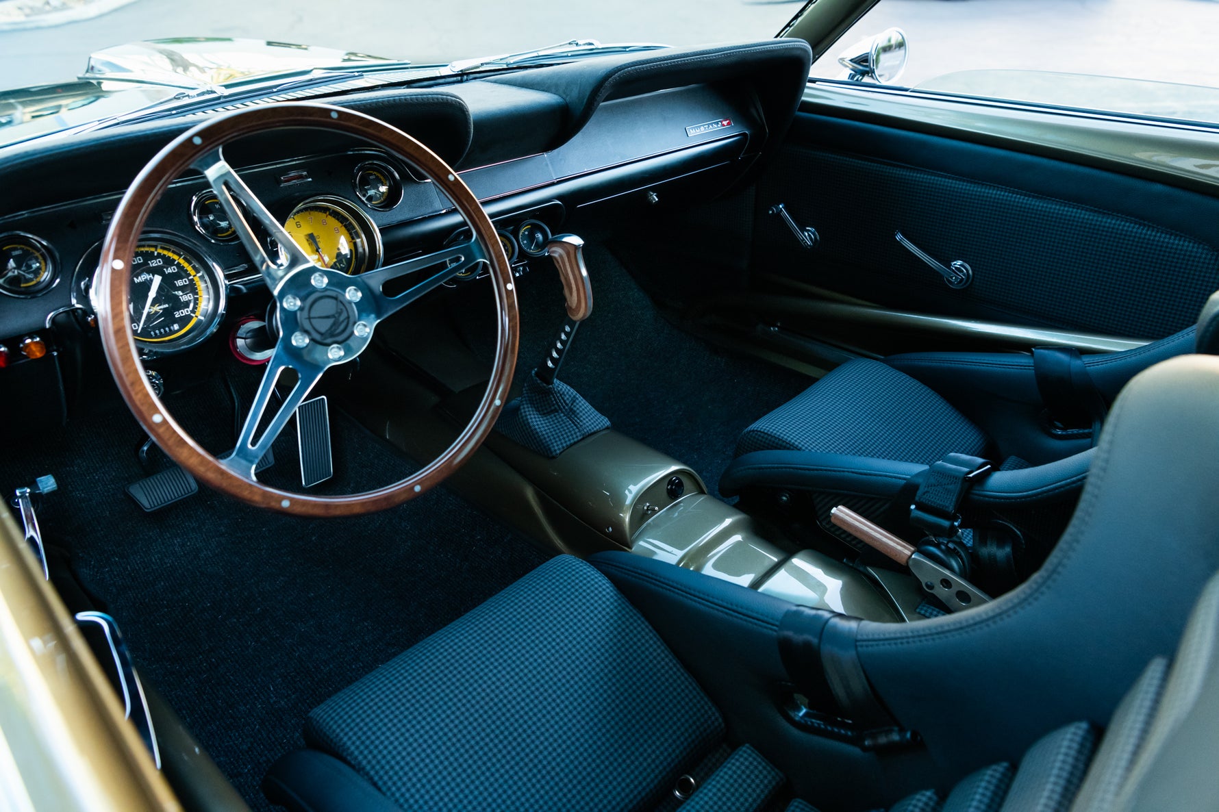 '67 MUSTANG – Ruffian Cars